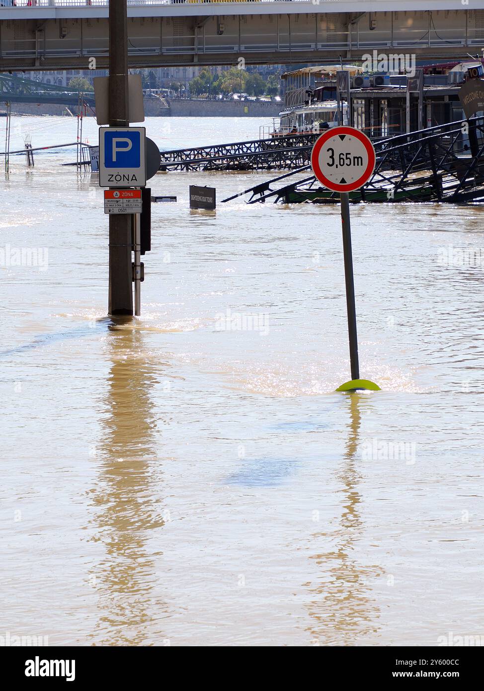 Danube river flood in Budapest, 21th September 2024, Budapest, Hungary ...