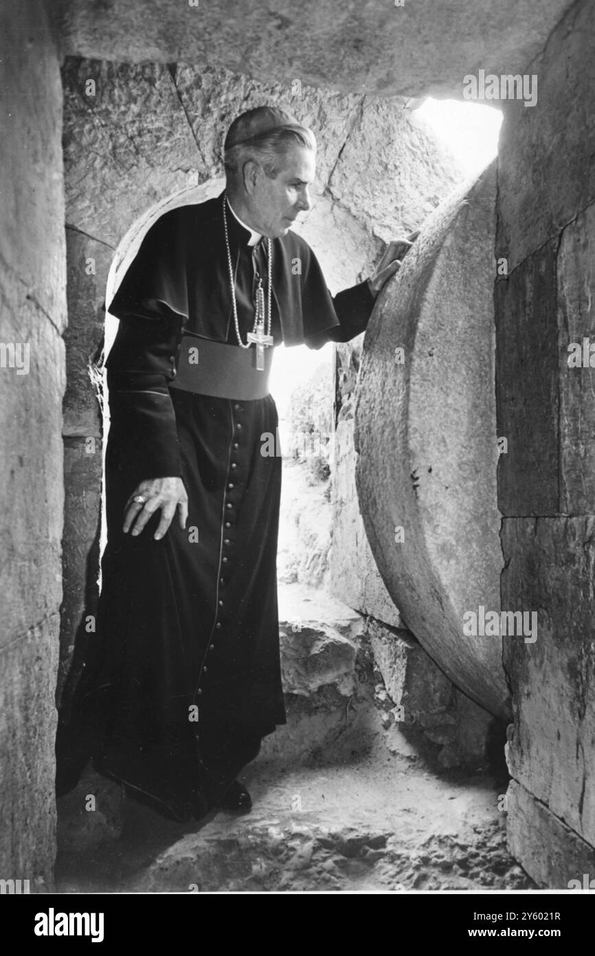 FOLLOWING THE STEPS OF JESUS - BISHOP FULTON SHEEN IN JERUSALEM 22 ...