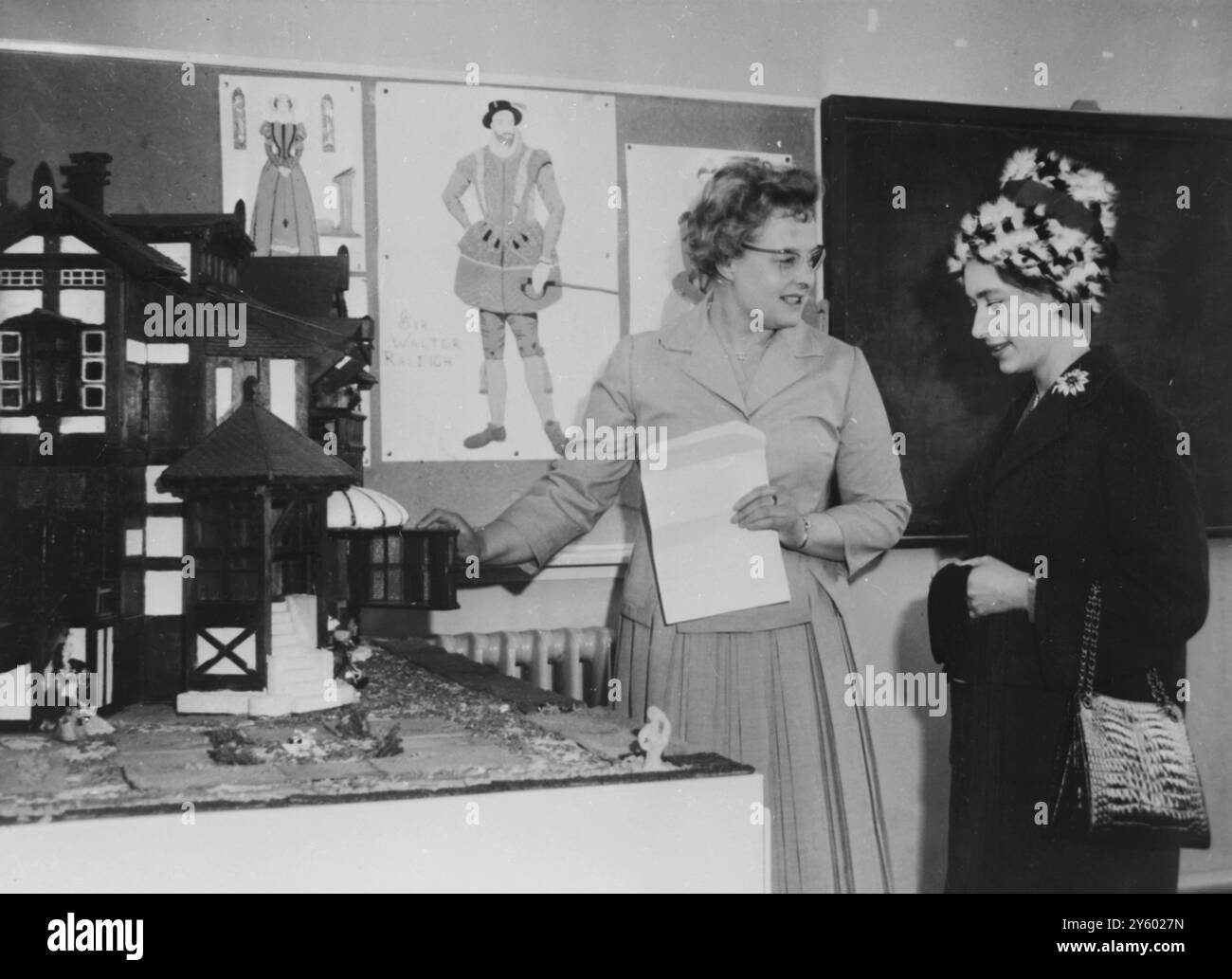 PRINCESS MARGARET ROSE TUDOR HOUSE MODEL ST LEONARD 21 MARCH 1961 Stock ...