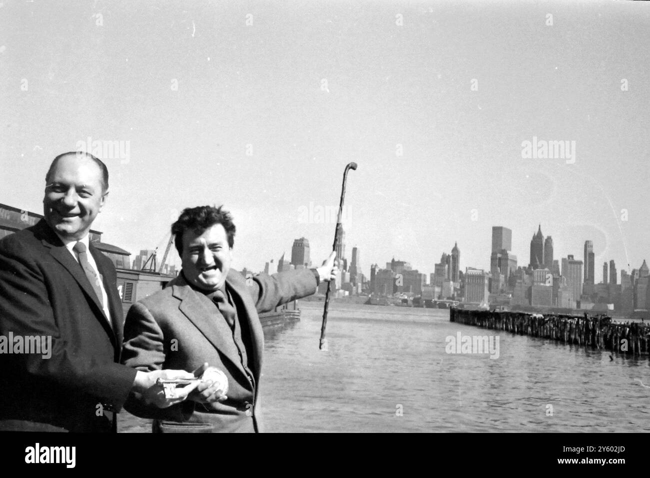 IRISH PLAYWRIGHT BRENDAN BEHAN HOLDING A KEY TO CITY / 18 MARCH 1961 ...