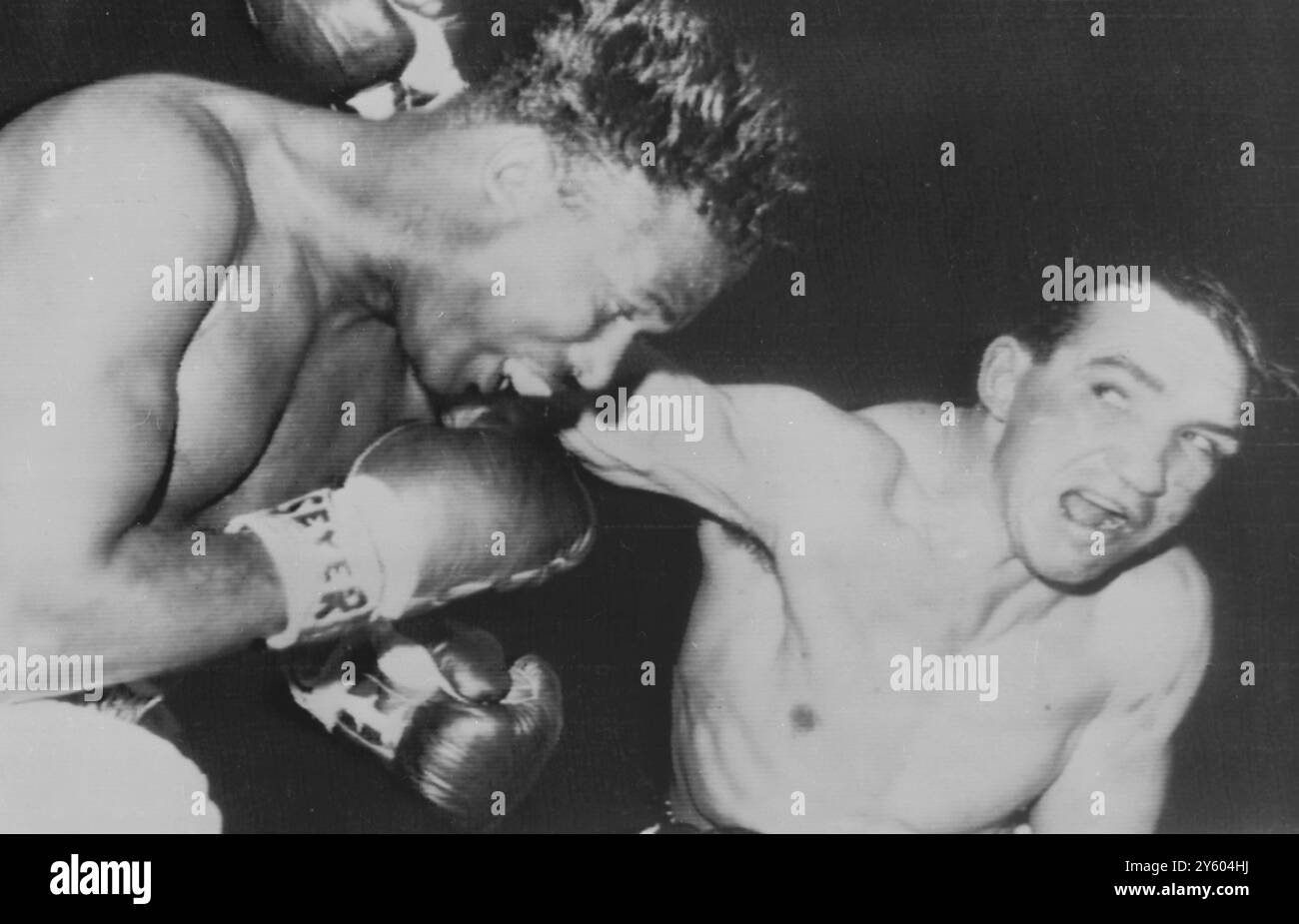 BOXER SUGAR RAY ROBINSON FIGHTS WITH CHAMPION GENE FULLMER IN LAS VEGAS ...