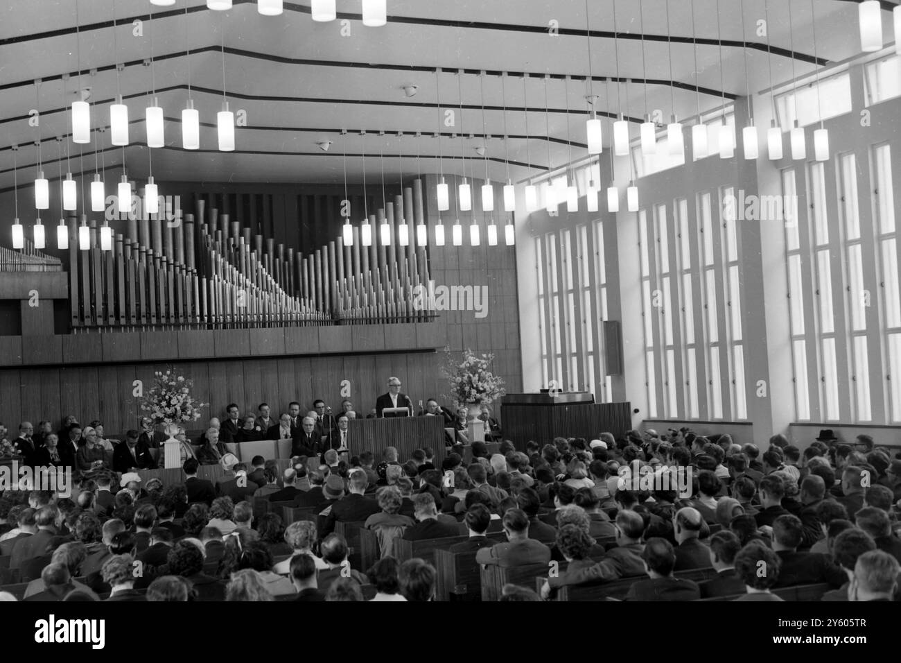 FIRST MORMON CHAPEL IN LONDON - WITH DAVID O MCKAY 26 FEBRUARY 1961 ...
