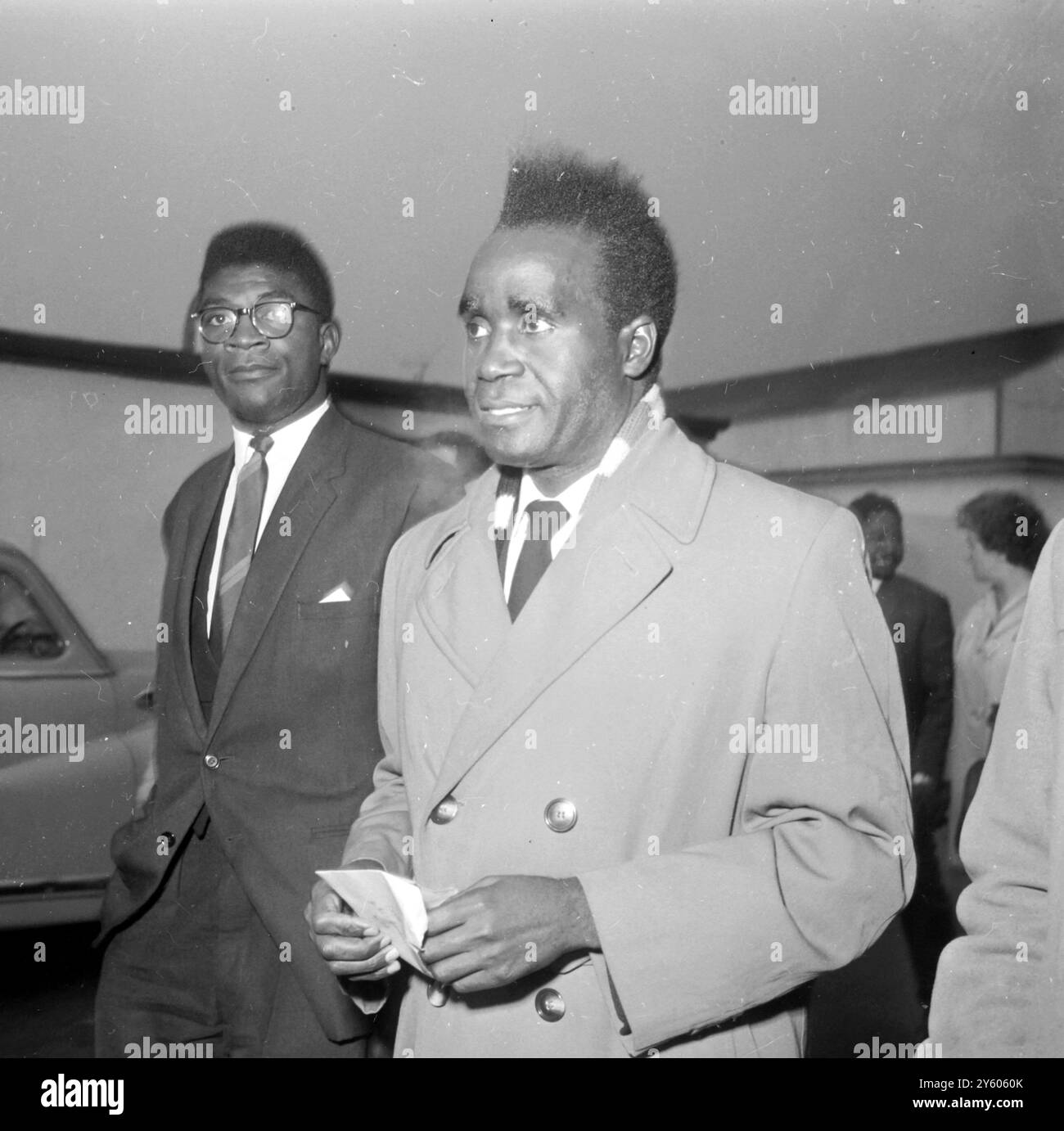 KAUNDA KENNETH LONDON AIRPORT / 23 FEBRUARY 1961 Stock Photo - Alamy