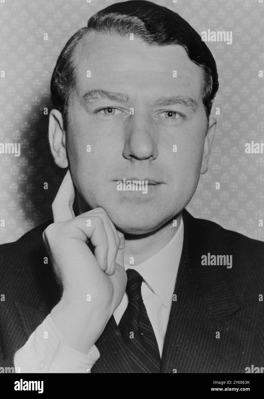 PETER WALKER PORTRAIT / 24 FEBRUARY 1961 Stock Photo - Alamy