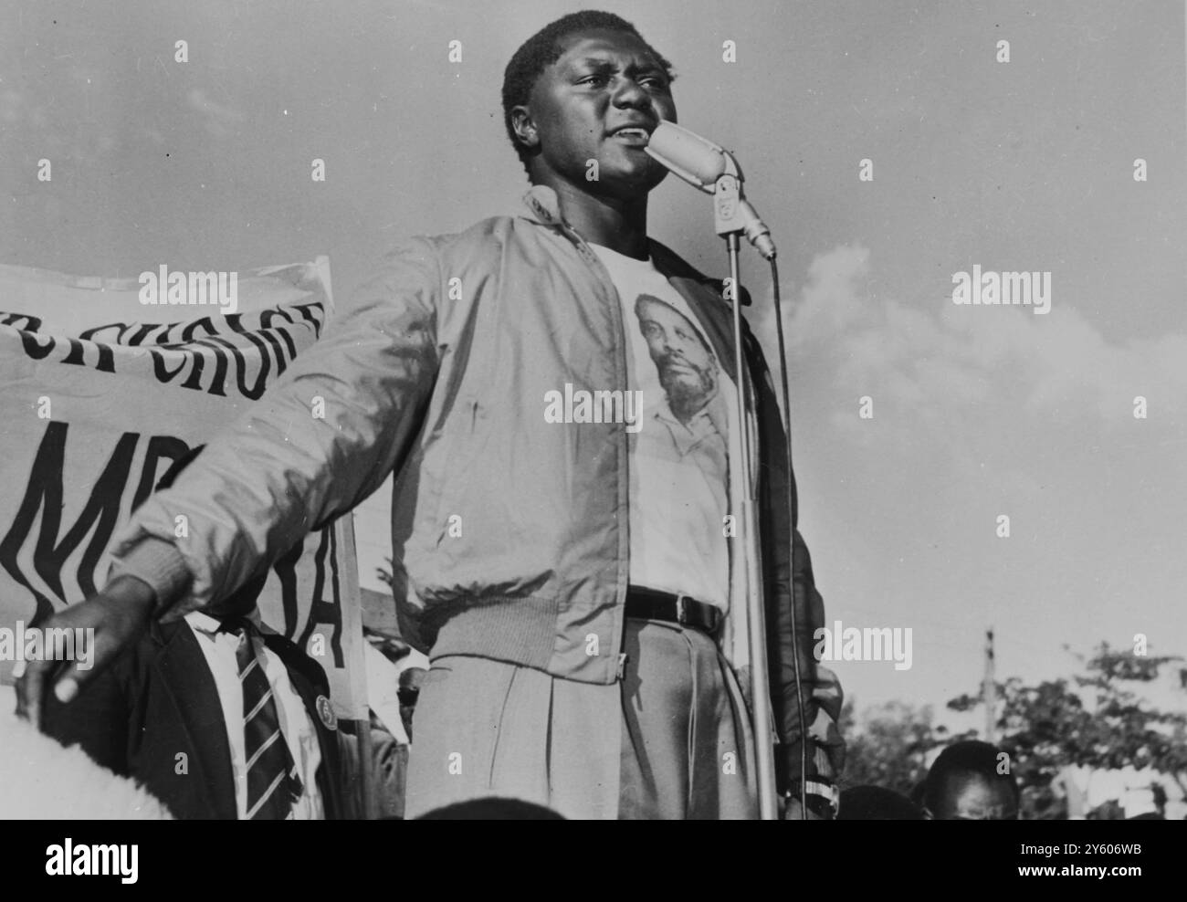 TOM MBOYA ADDRESSES RALLY IN KENYA 18 FEBRUARY 1961 Stock Photo - Alamy