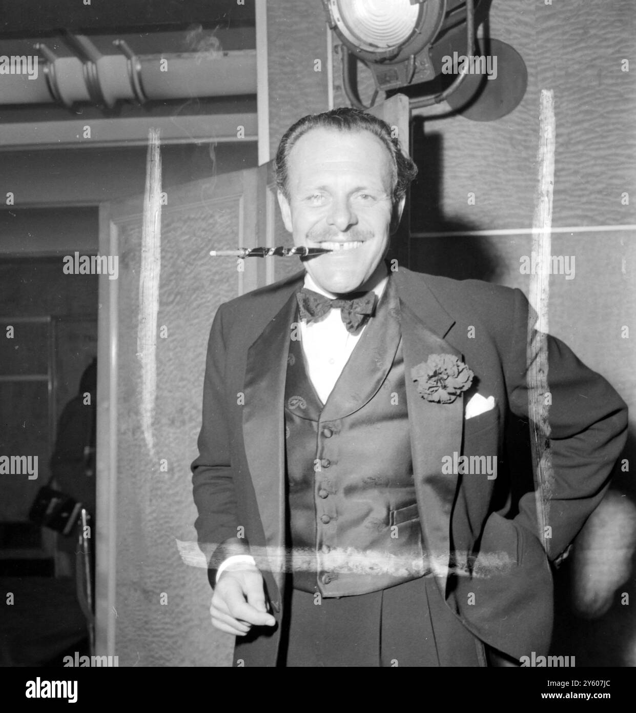 TERRY THOMAS / 14 FEBRUARY 1961 Stock Photo - Alamy