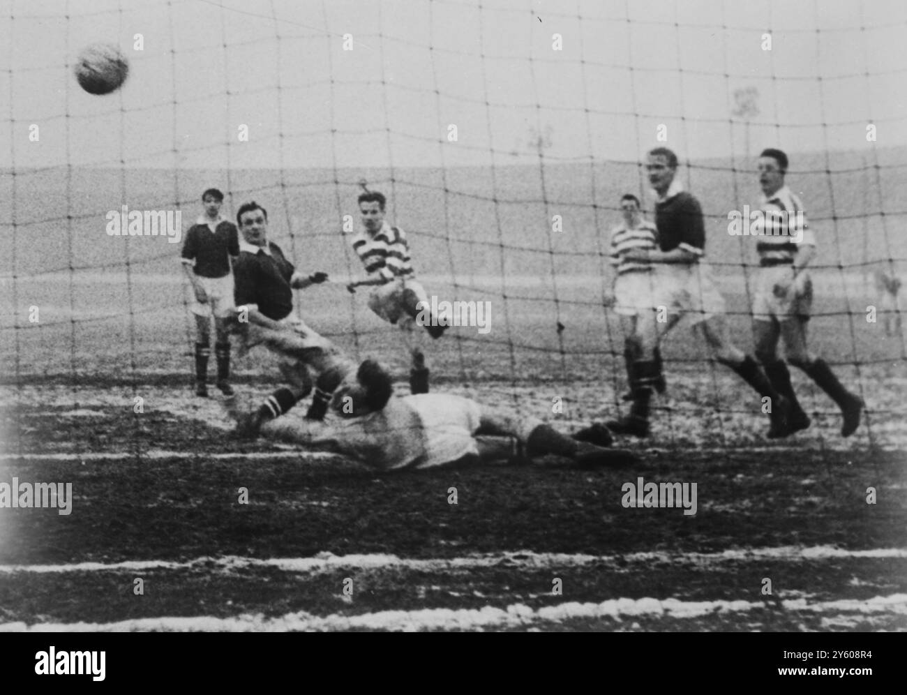 HADDOCK SCOTTISH LEAGUE CLYDE / 5 FEBRUARY 1961 Stock Photo - Alamy