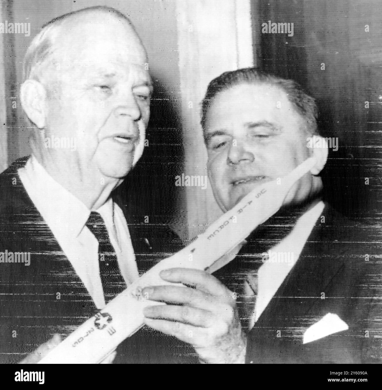 KERR ROBERT WEBB HOLDS MODEL ROCKET 3 FEBRUARY 1961 Stock Photo - Alamy