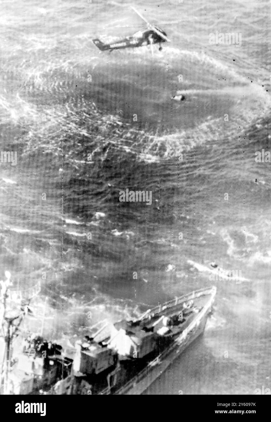 Above 1 Black and White Stock Photos & Images - Alamy