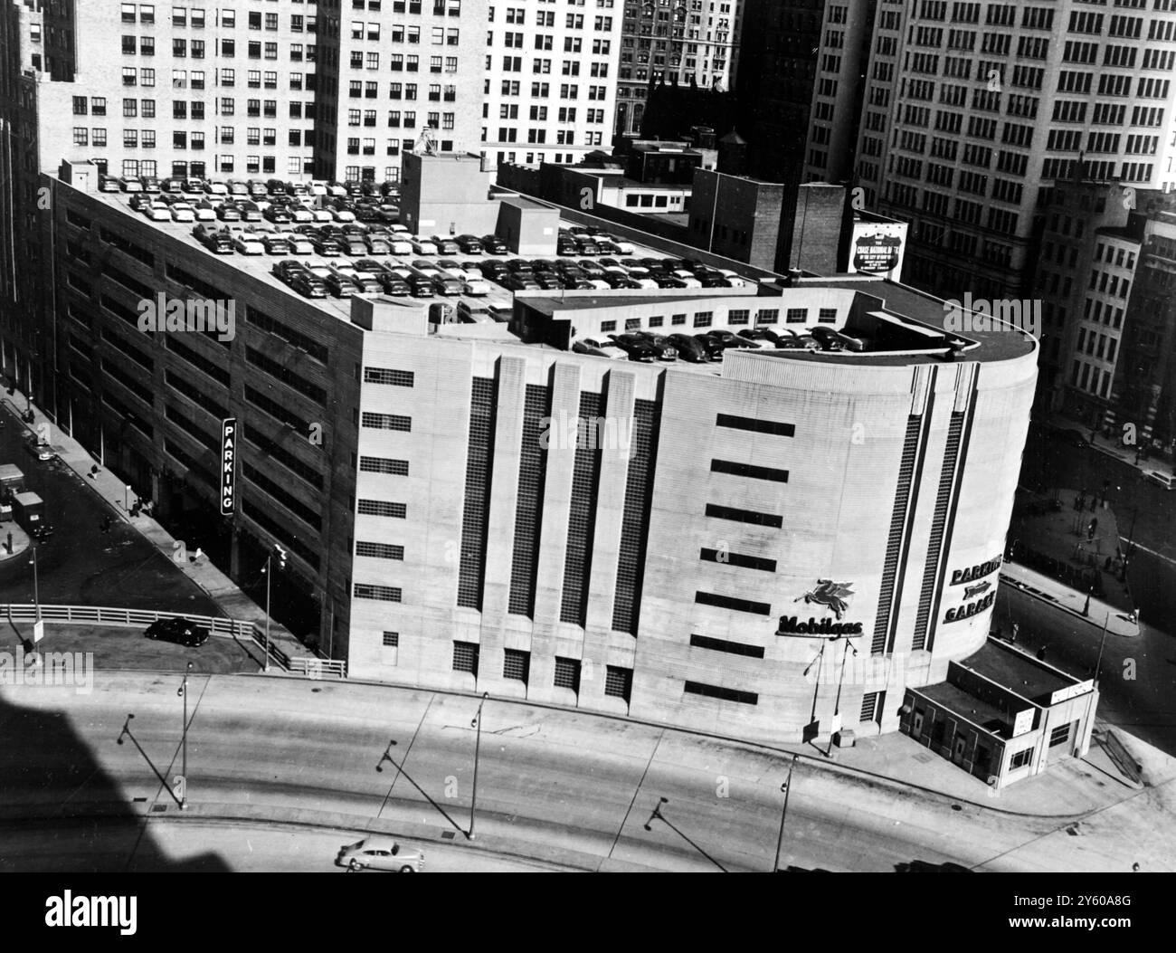 NEW YORK BATTERY PARKING GARAGE 25 JANUARY 1961 Stock Photo - Alamy