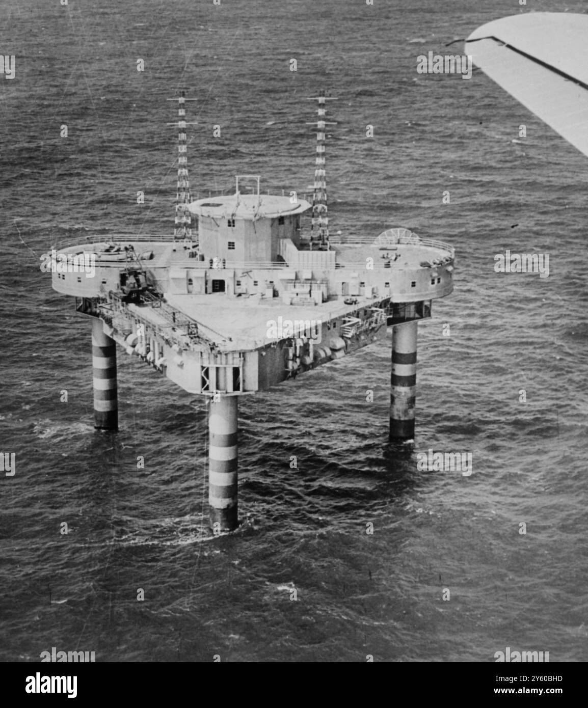 Atlantic radar Black and White Stock Photos & Images - Alamy