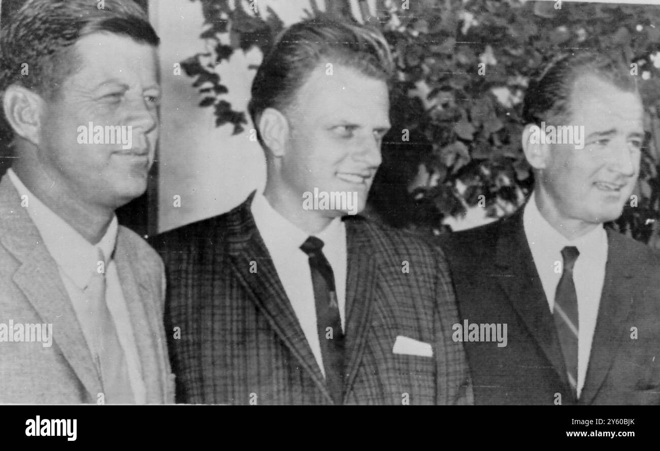 PRESIDENT JOHN F KENNEDY WITH BILLY GRAHAM AND GEORGE SMATHERS 17 ...