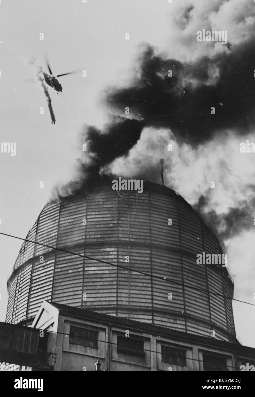 Gasometer history Black and White Stock Photos & Images - Alamy