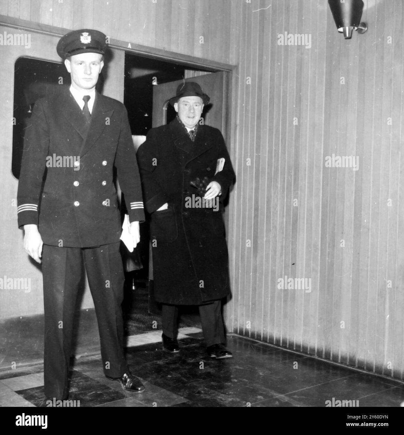 Hugh gaitskell 1961 hi-res stock photography and images - Alamy