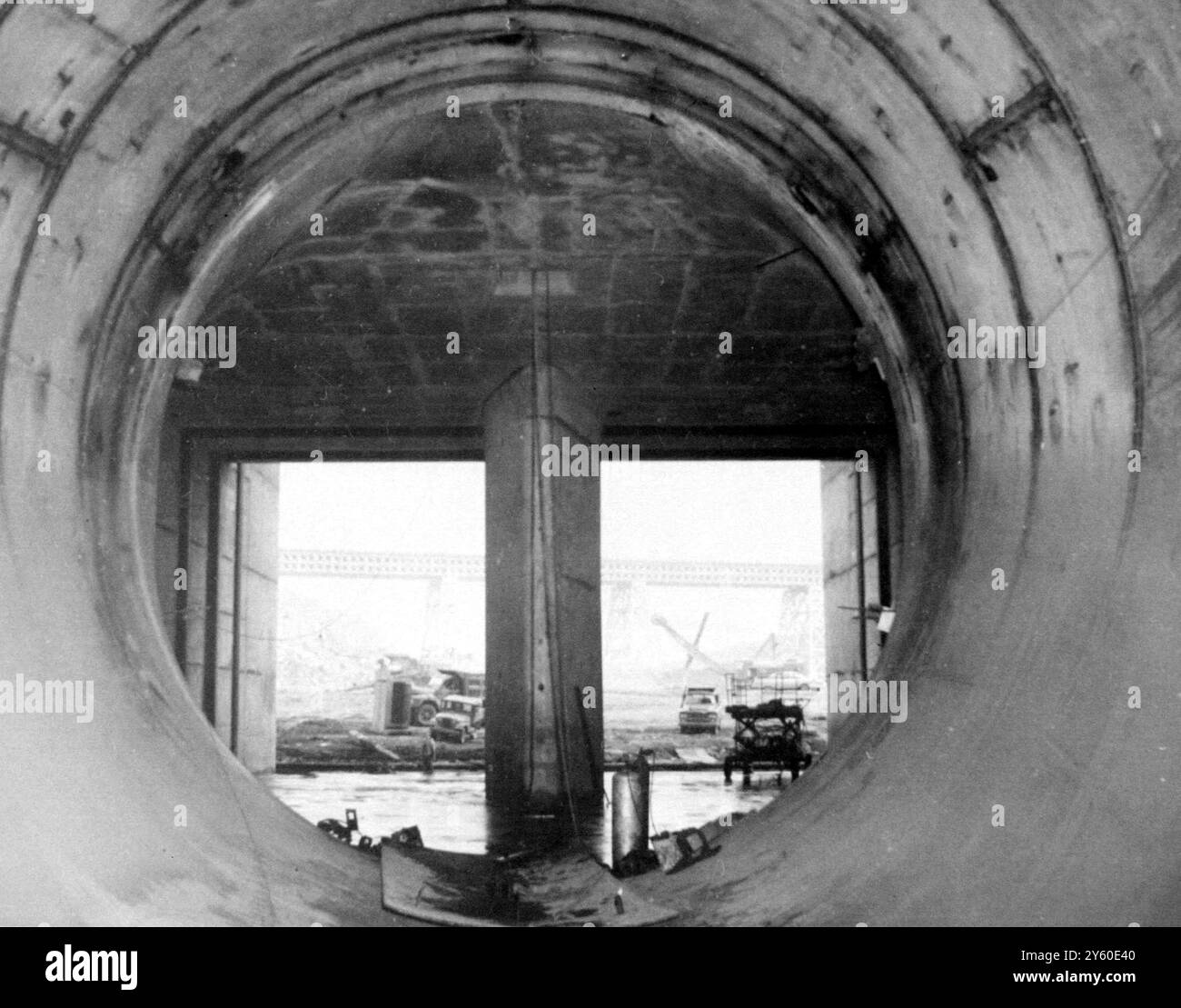 The power station at the niagara Black and White Stock Photos & Images ...