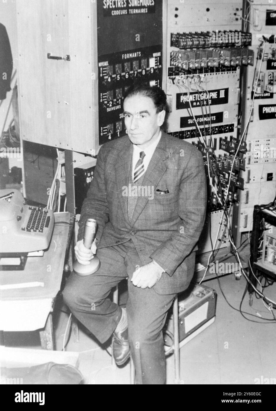 INVENTIONS SWISS INVENTOR SPEAKS TYPEWRITER AND IT TYPES 30 DECEMBER ...