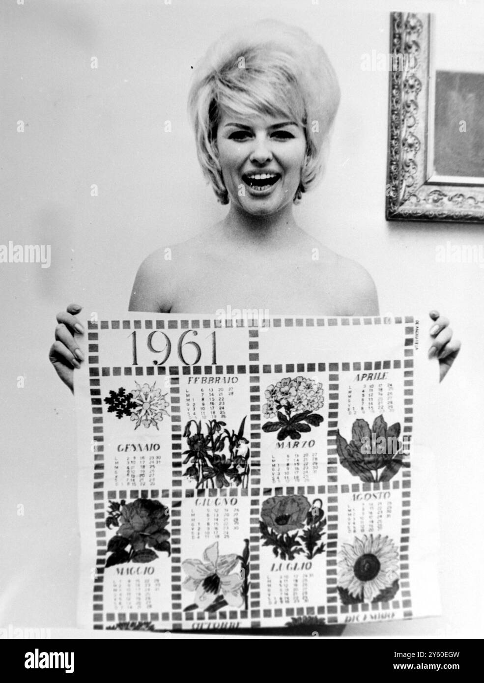 RASMUSSEN HANN POSES / 30 DECEMBER 1960 Stock Photo - Alamy