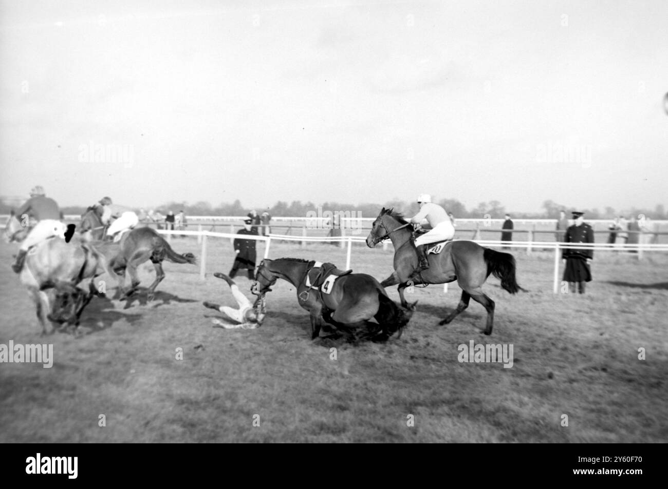 Kempton park black hi-res stock photography and images - Alamy