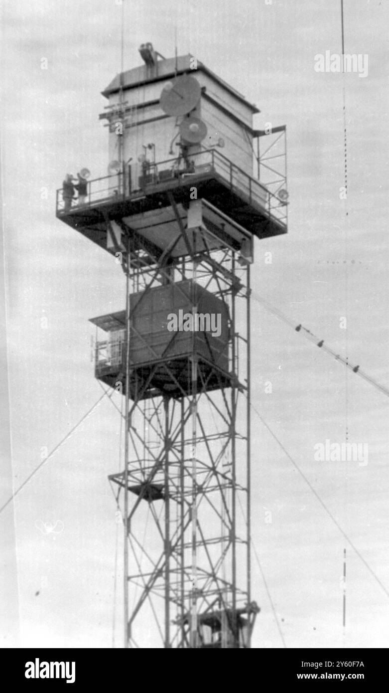 Atomic device hi-res stock photography and images - Alamy