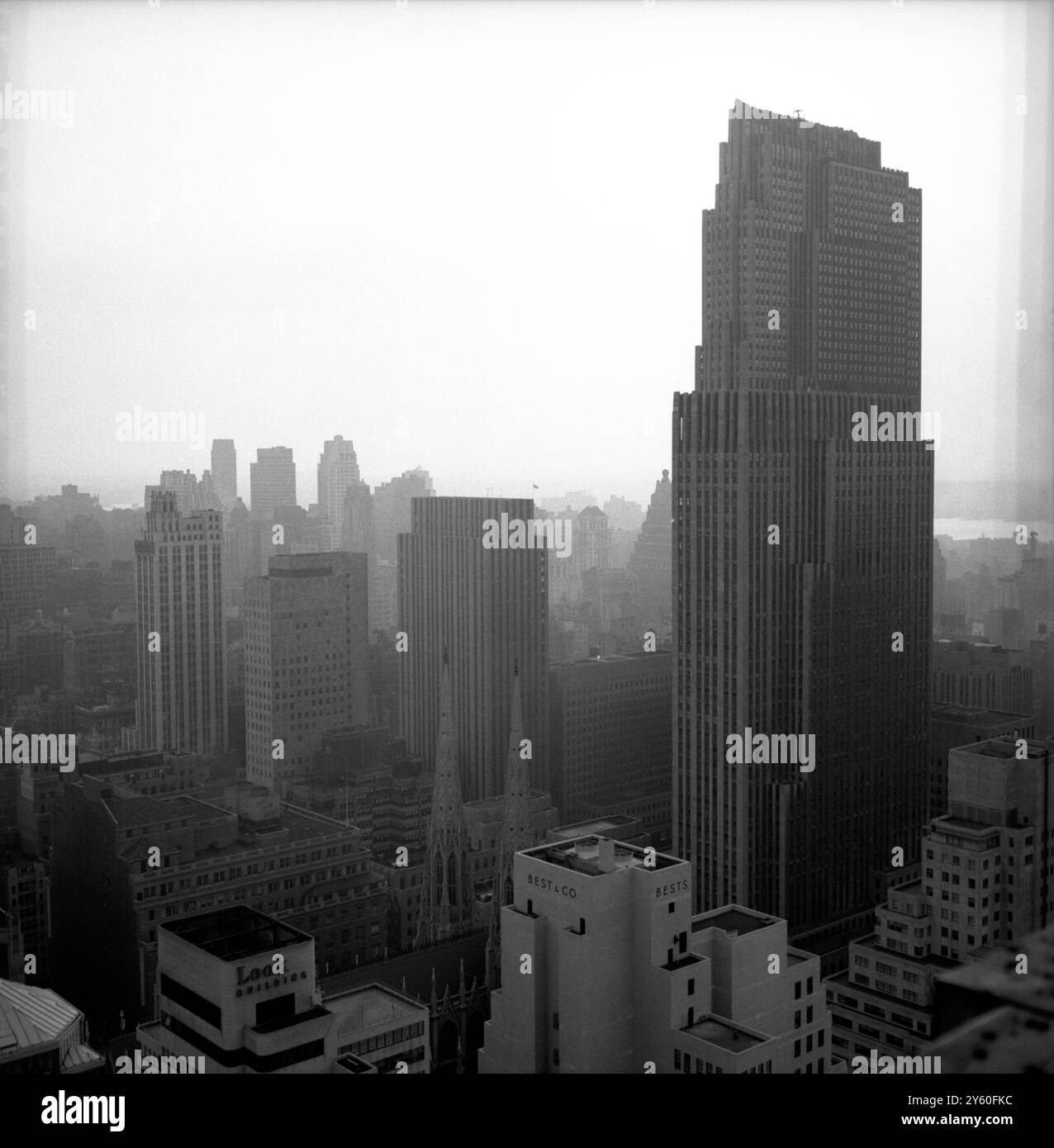 Manhattan and the New York City skyline C. 1960 Stock Photo - Alamy