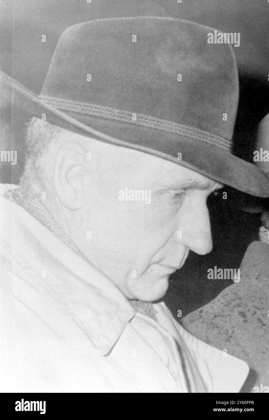 BAER - FORMER NAZI CAMP OF AUSCHWITZ COMMANDANT IN FRANKFURT 21 ...