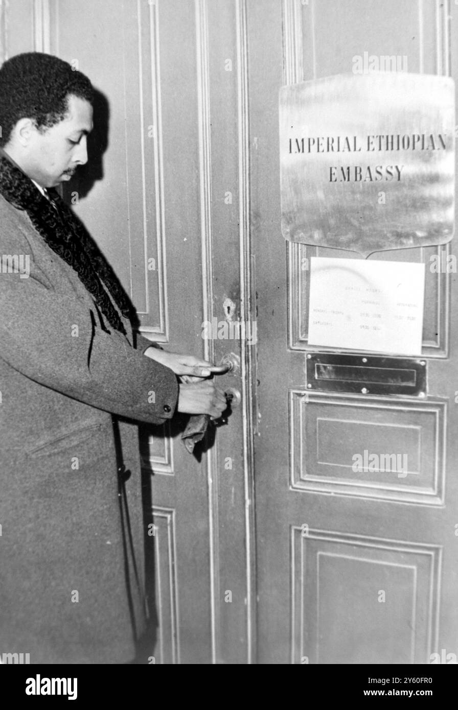 Ethiopian prince hi-res stock photography and images - Alamy