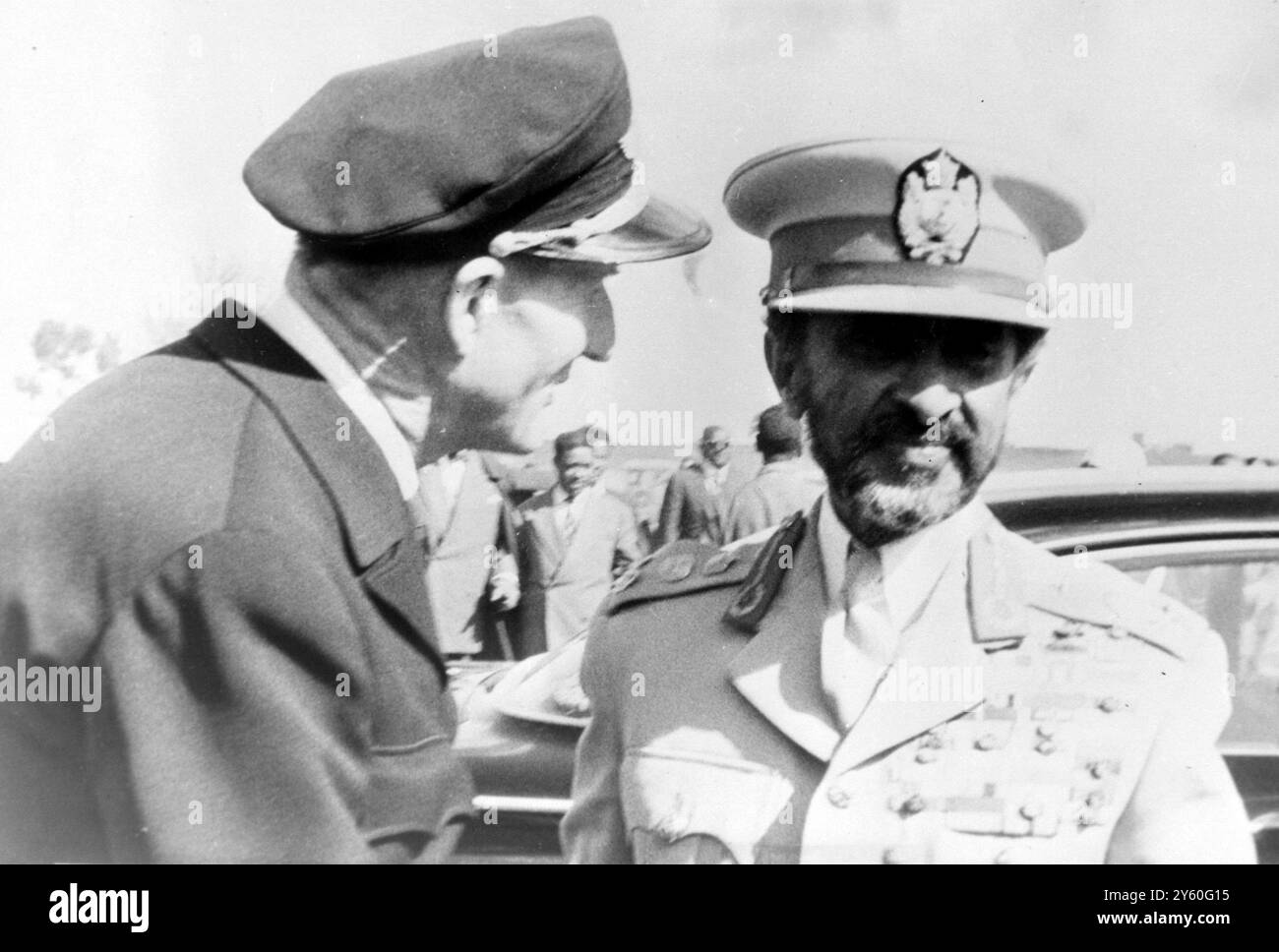 EMPEROR HAILE SELASSIE GREETED BY EUROPEAN WELL-WIS ADDIS ABEBA 19 ...