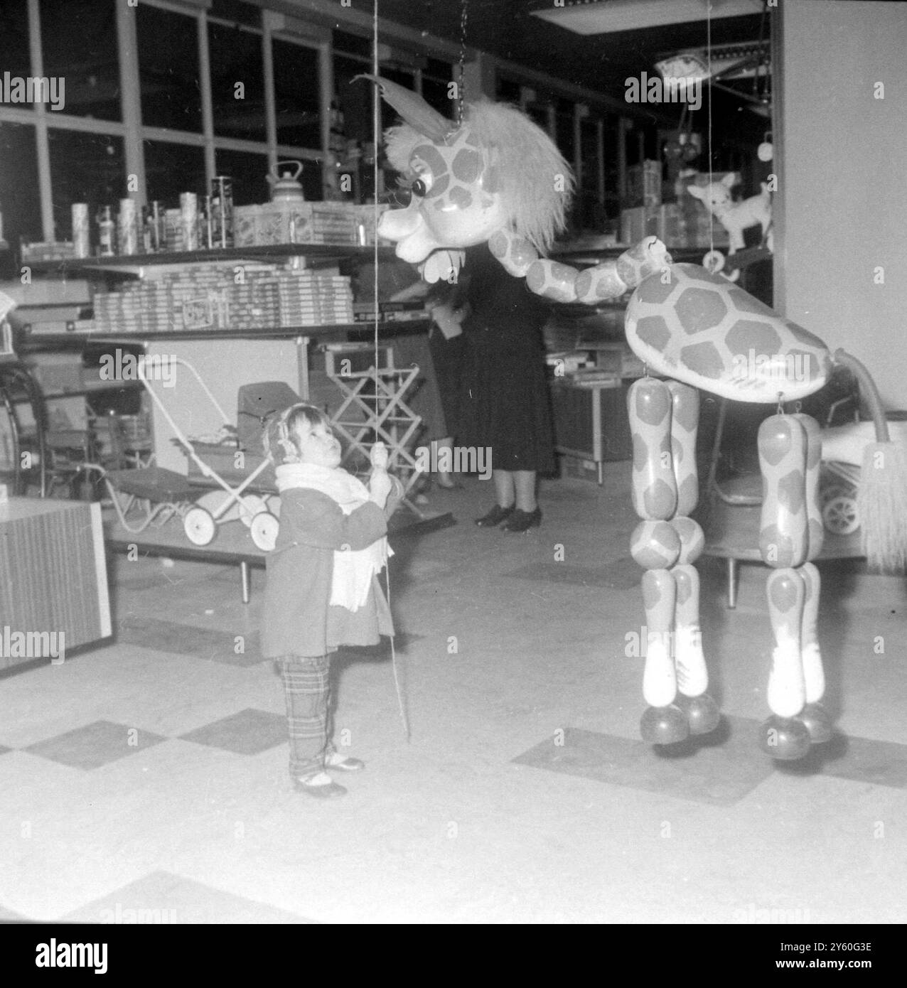 ABRAHAM JULIA PUPPET DOLL 19 DECEMBER 1960 Stock Photo - Alamy