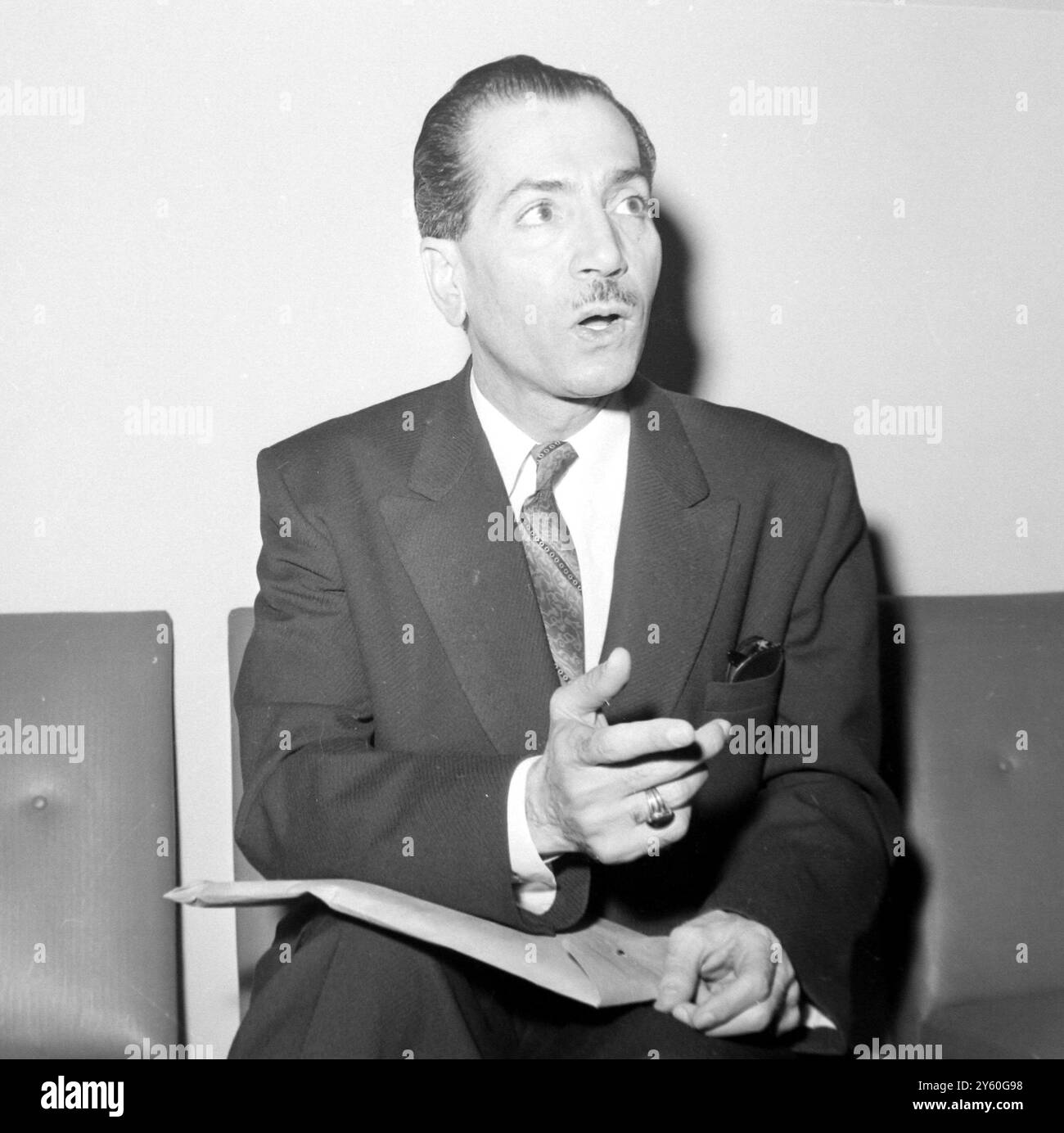 BERARD ARMAND UN / 17 DECEMBER 1960 Stock Photo - Alamy