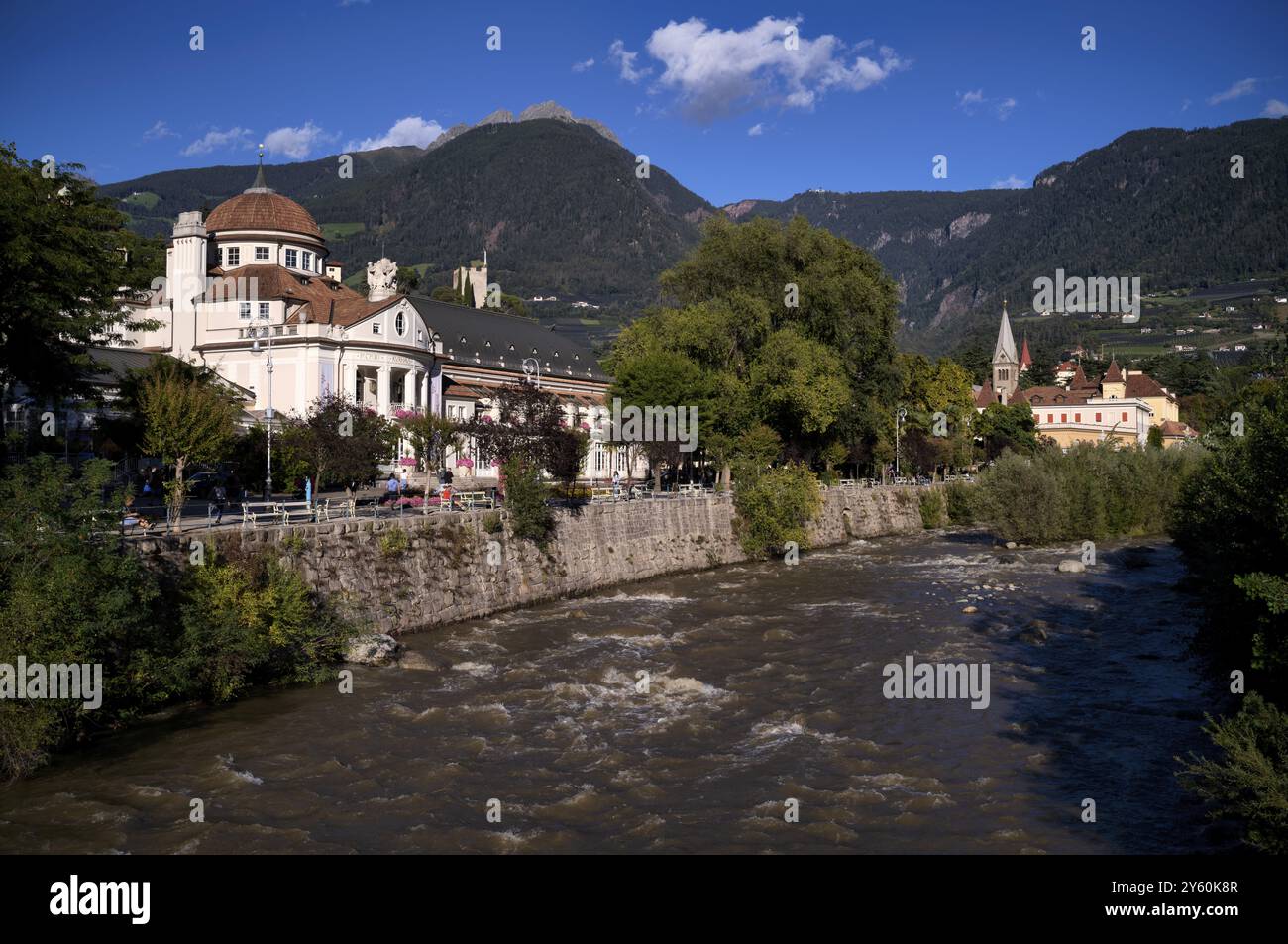 Spa hotel, river Passer, winter promenade, promenade, at the back youth ...