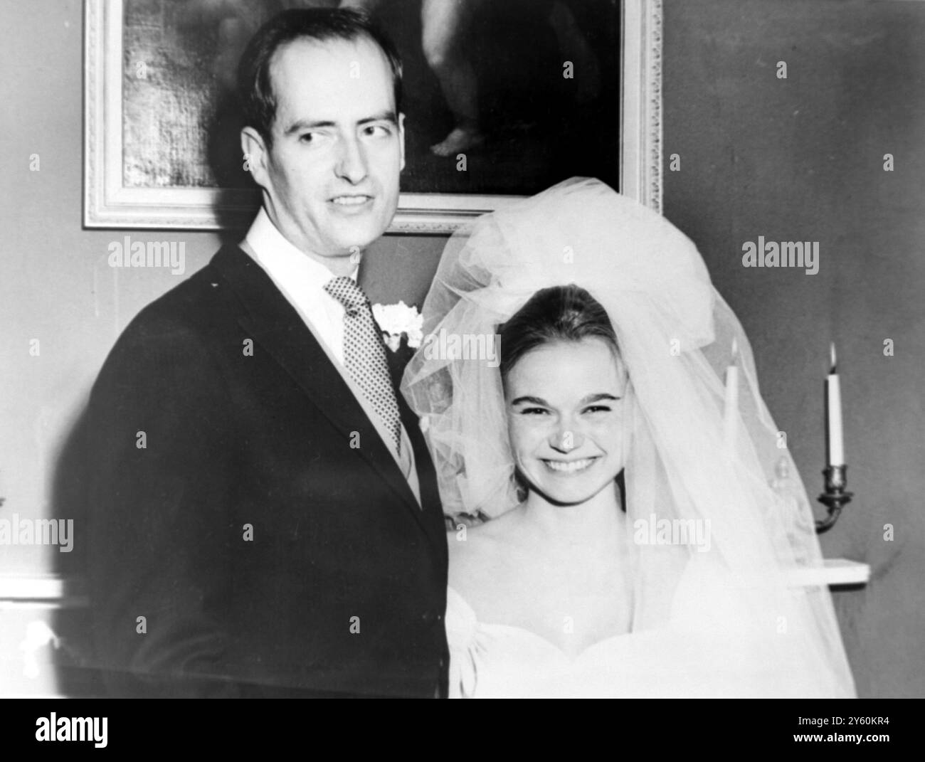 LINSEY SUZANNE WEDDING / 29 NOVEMBER 1960 Stock Photo - Alamy