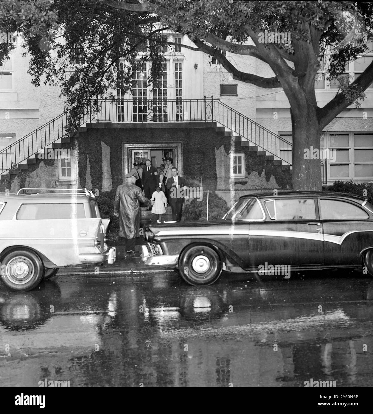 Racial segregation usa 1960 hi-res stock photography and images - Alamy