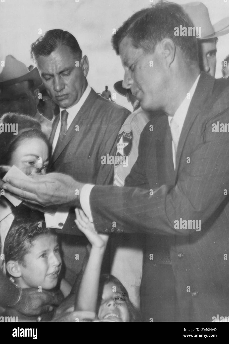 JOHN F KENNEDY PALM BEACH SIGNING / 17 NOVEMBER 1960 Stock Photo - Alamy