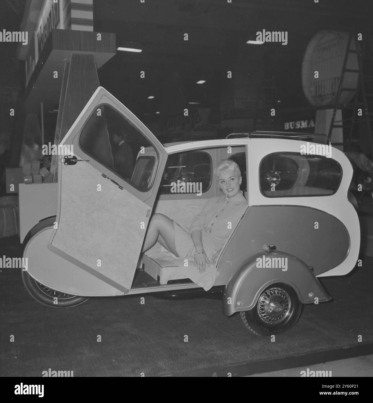 60 cycle Black and White Stock Photos & Images - Alamy