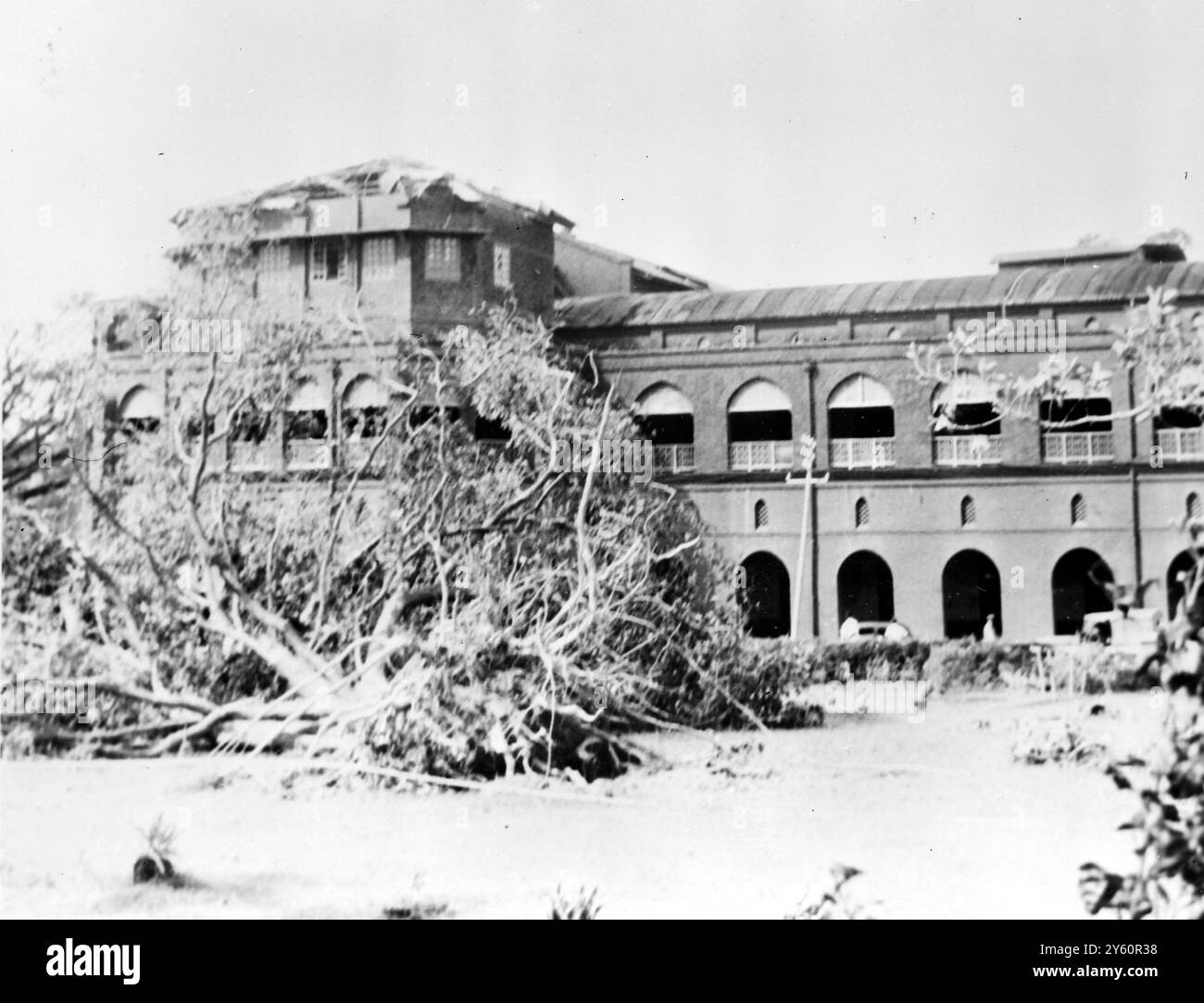 CYCLONES AT CHITTAGONG WRECKED RAILWAY STATION 5 NOVEMBER 1960 Stock ...