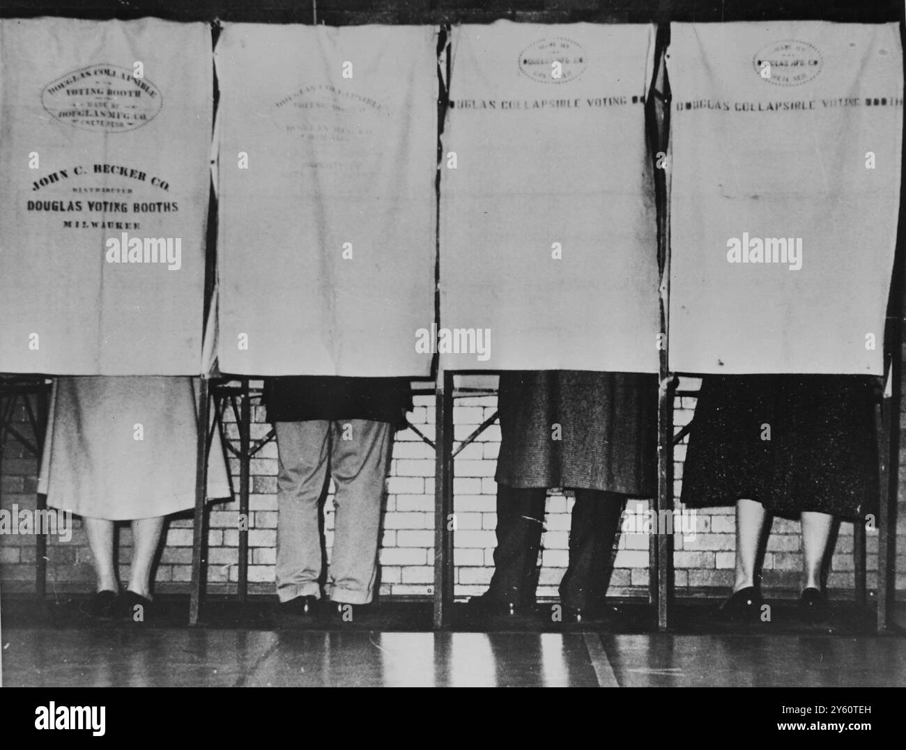 Old people voting Black and White Stock Photos & Images - Alamy