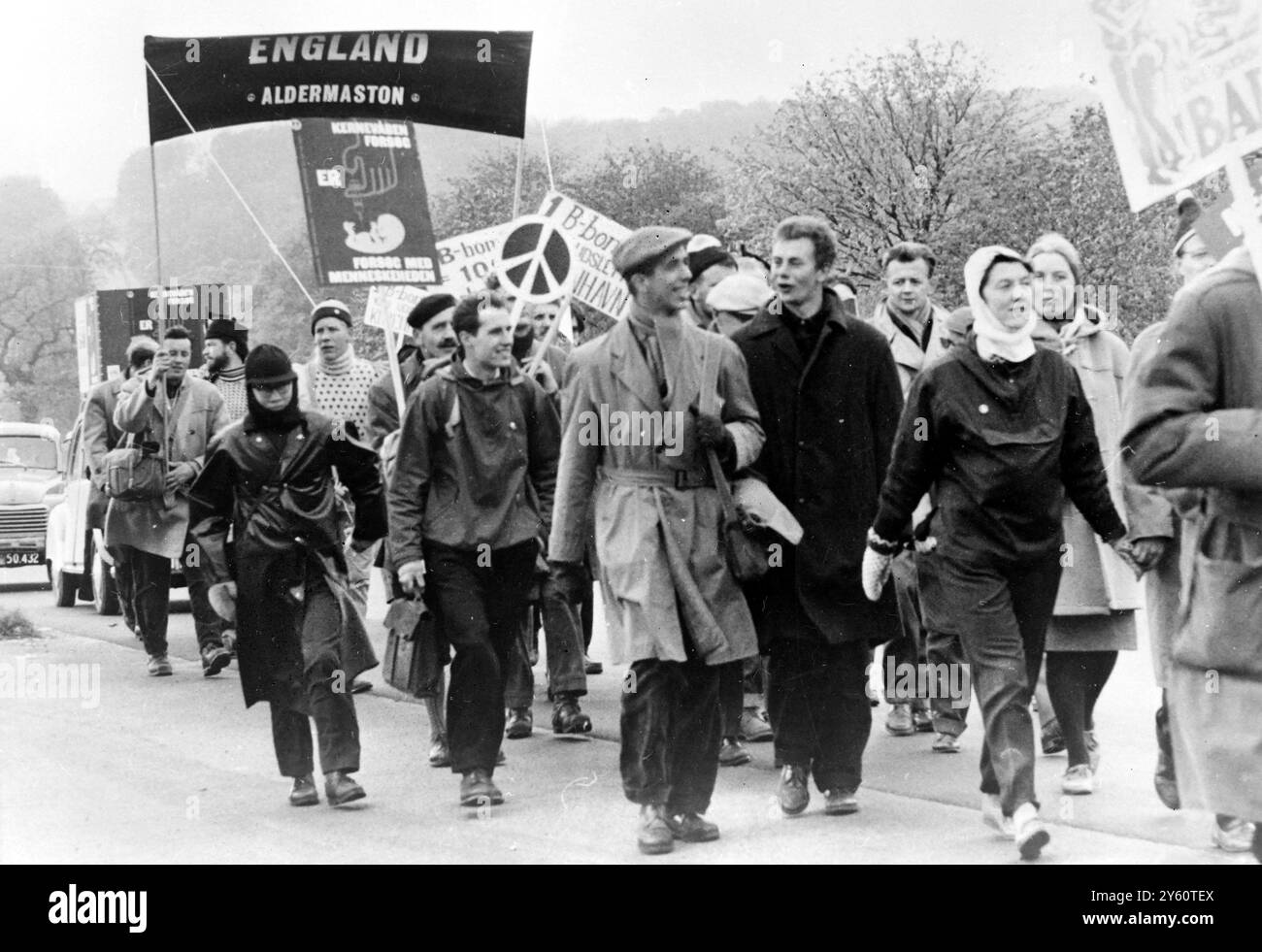 BAN THE BOMB MARCHES IN DENMARK - ANTI NUCLEAR DEMONSTRATION 24 OCTOBER ...