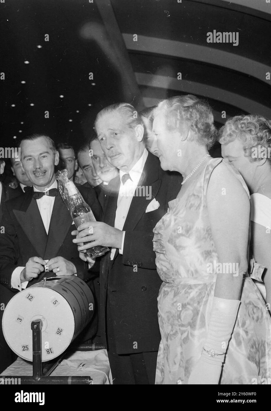 MACMILLAN D HAROLD CONFERENCE BALL WINS WHISKY / 15 OCTOBER 1960 Stock ...