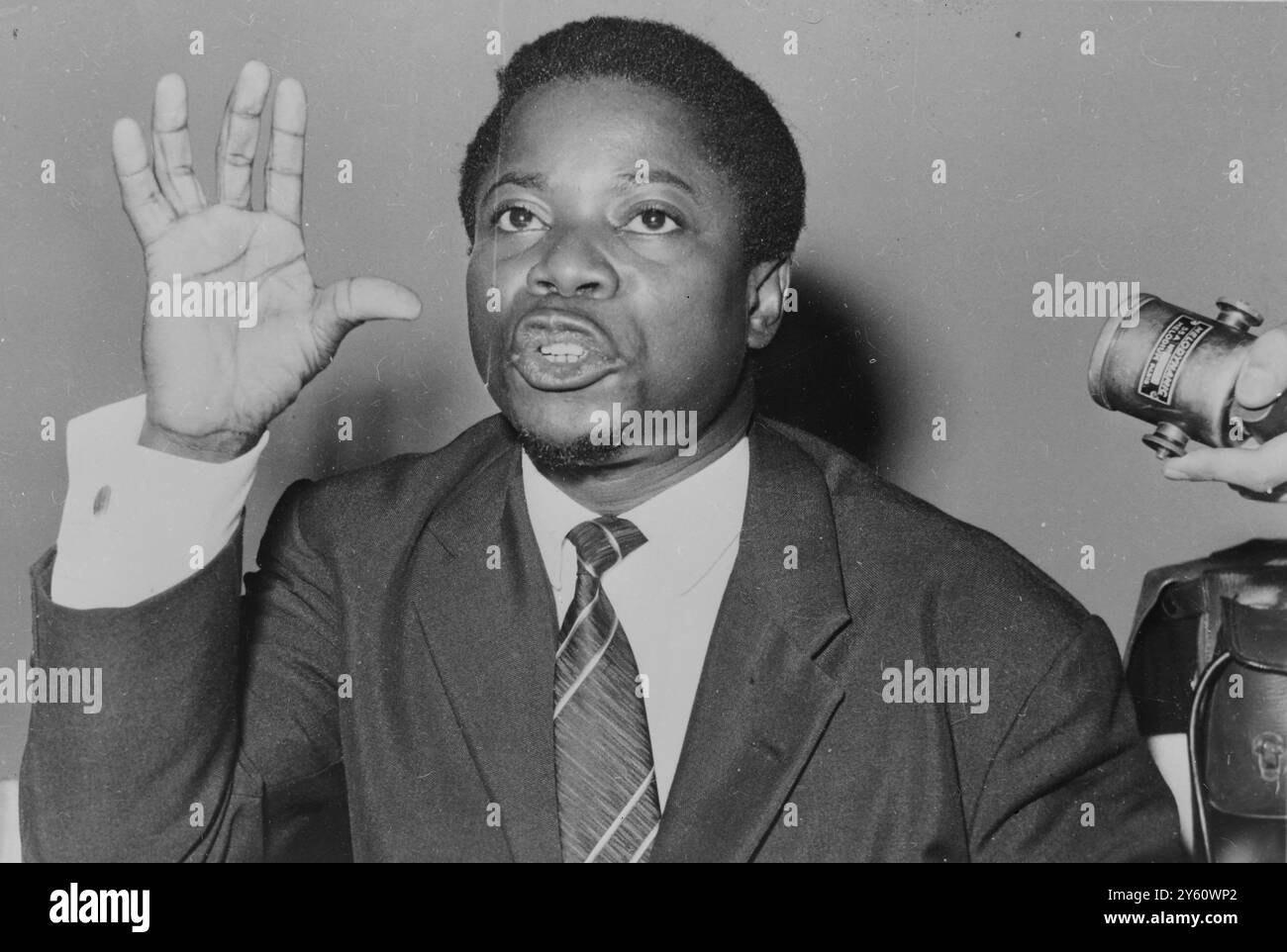 BOMBOKO J PRESS CONFERENCE LEOPOLDVILLE / 13 OCTOBER 1960 Stock Photo ...
