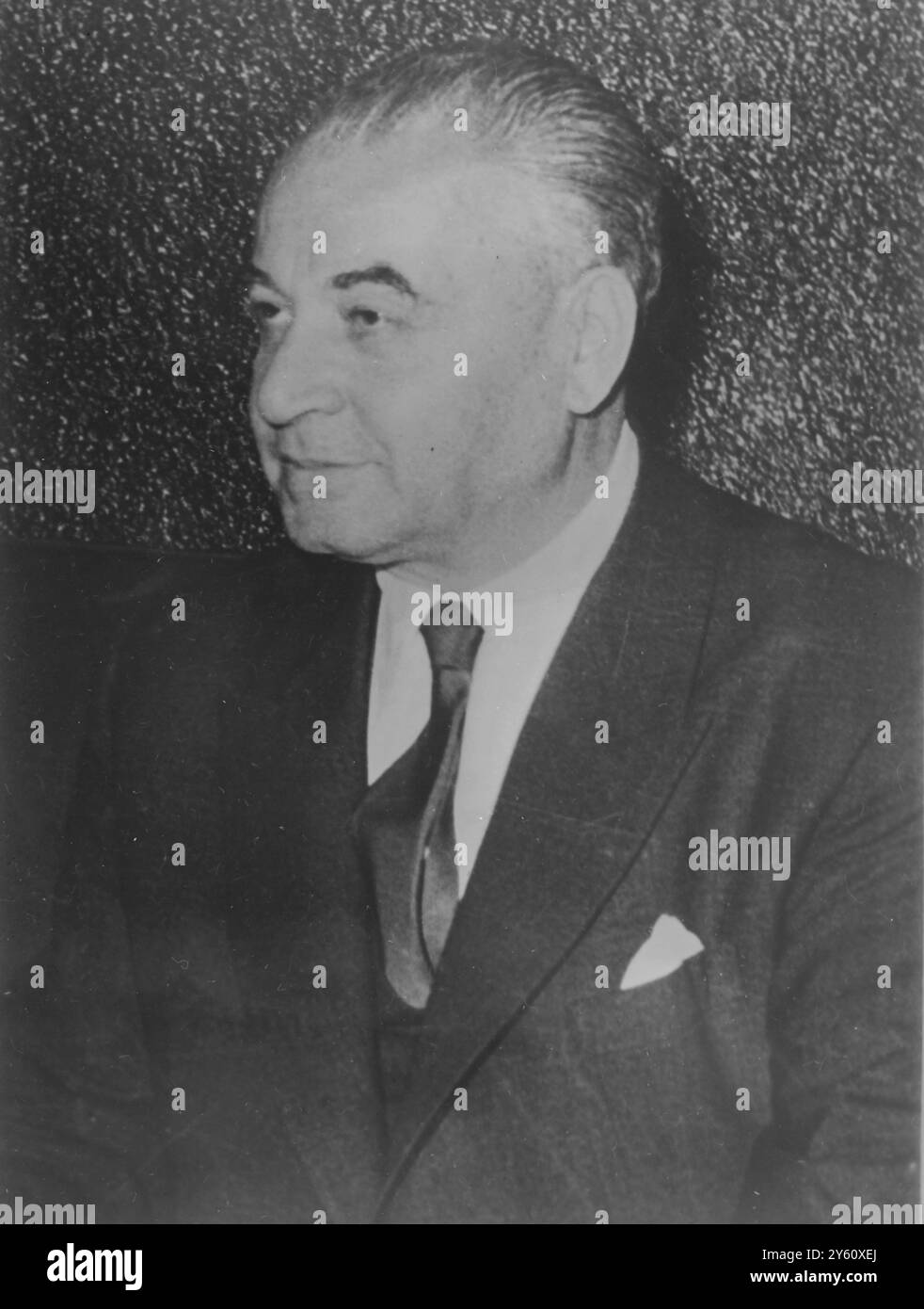 LAW & ORDER THEMELIS GEORGE ACCUSED 6 OCTOBER 1960 Stock Photo - Alamy