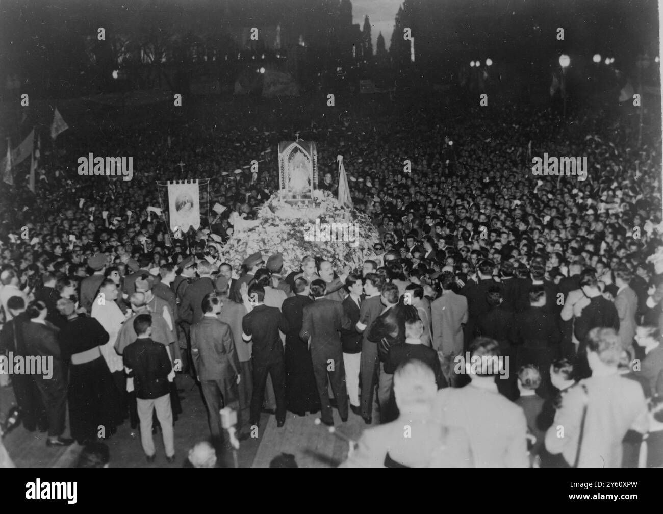 STATUES - VIRGIN OF LUGAN IS PARADED AT A RELIGIOUS FESTIVAL IN BUENOS ...