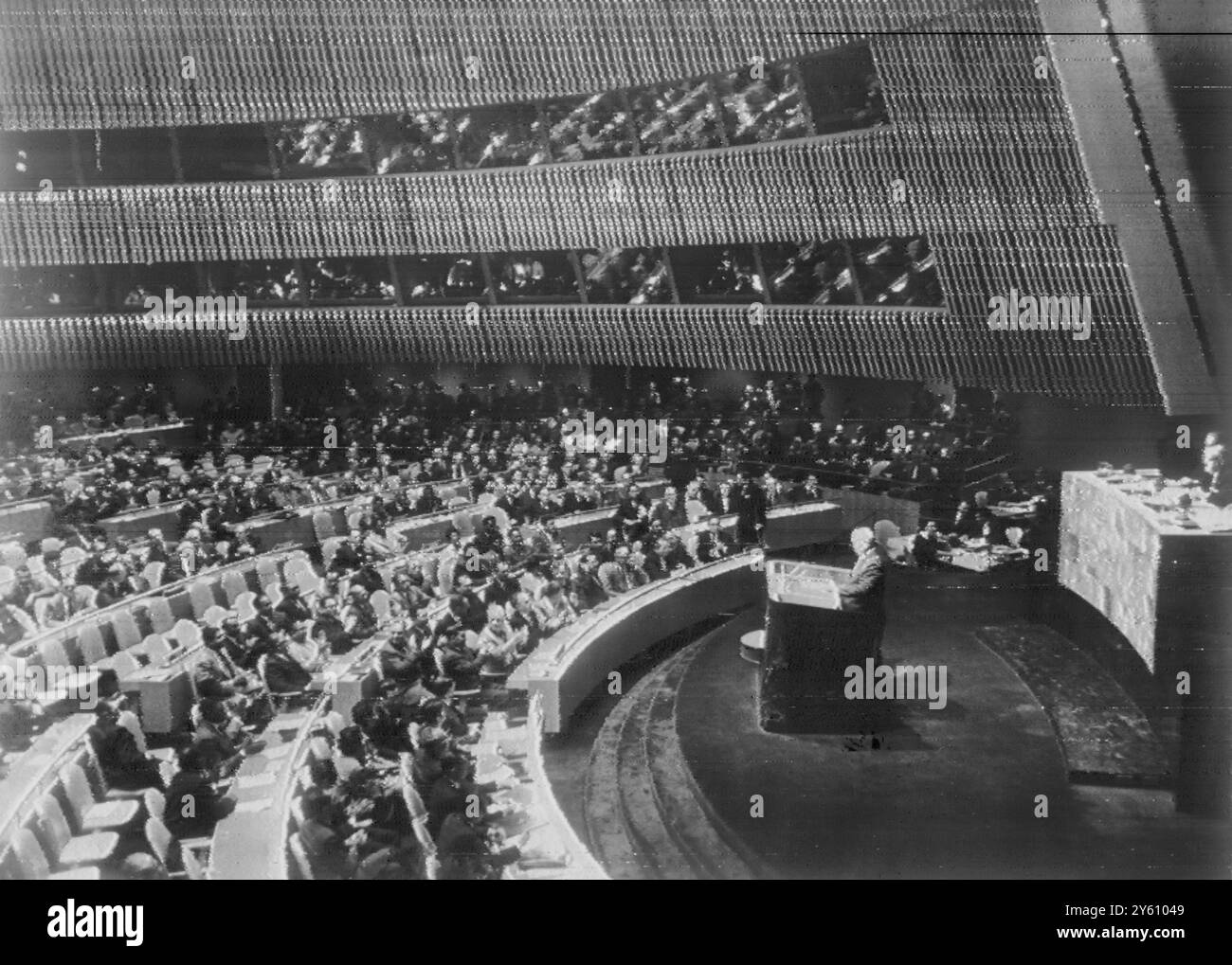 SOVIET PREMIER NIKITA KRUSHCHEV UN ASSEMBLY MAKING SPEECH / 23 ...