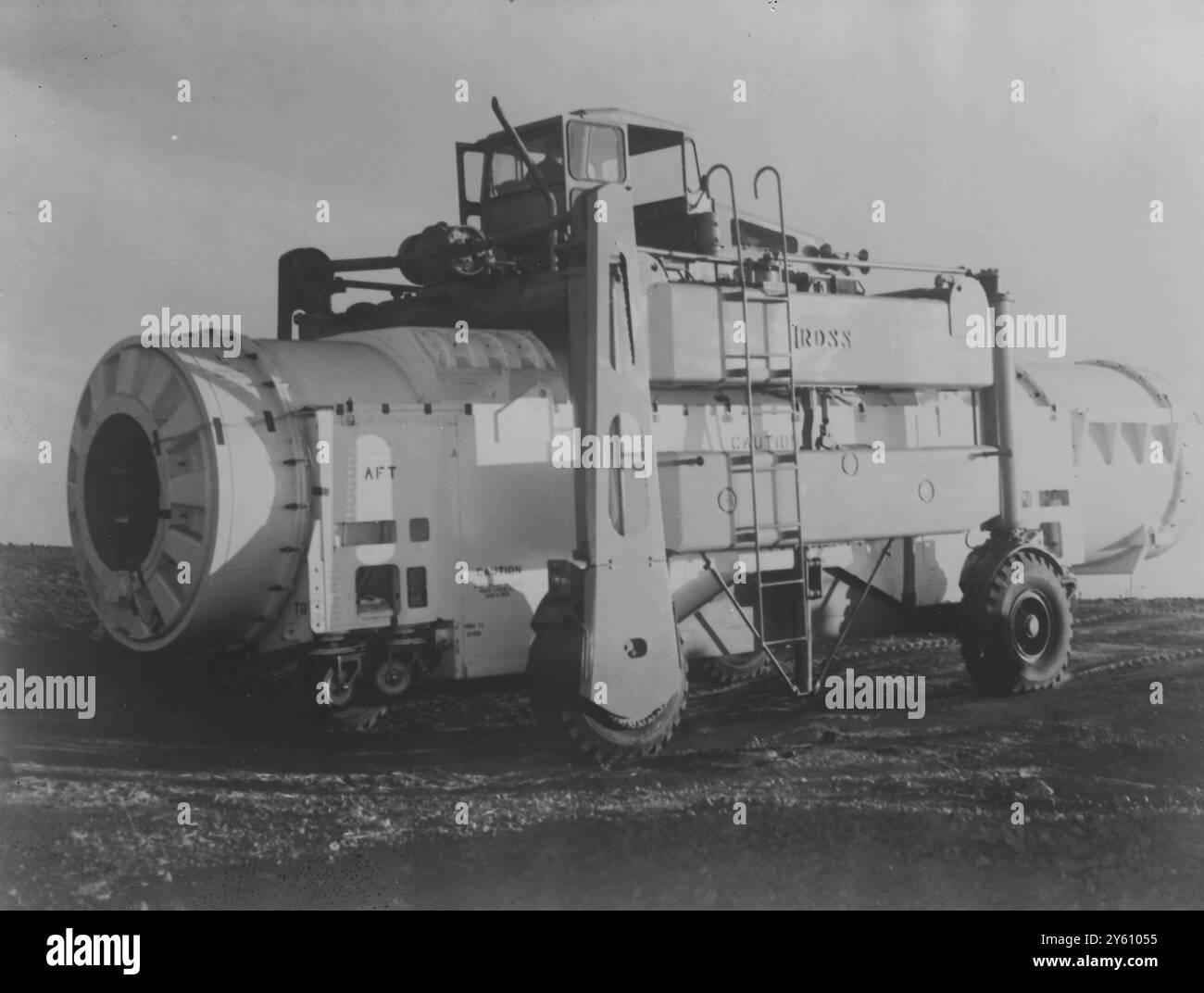 GUIDED MISSILE AND ROCKETS CARRYING CONTAINER FOR LOCKHEAD 24 SEPTEMBER ...