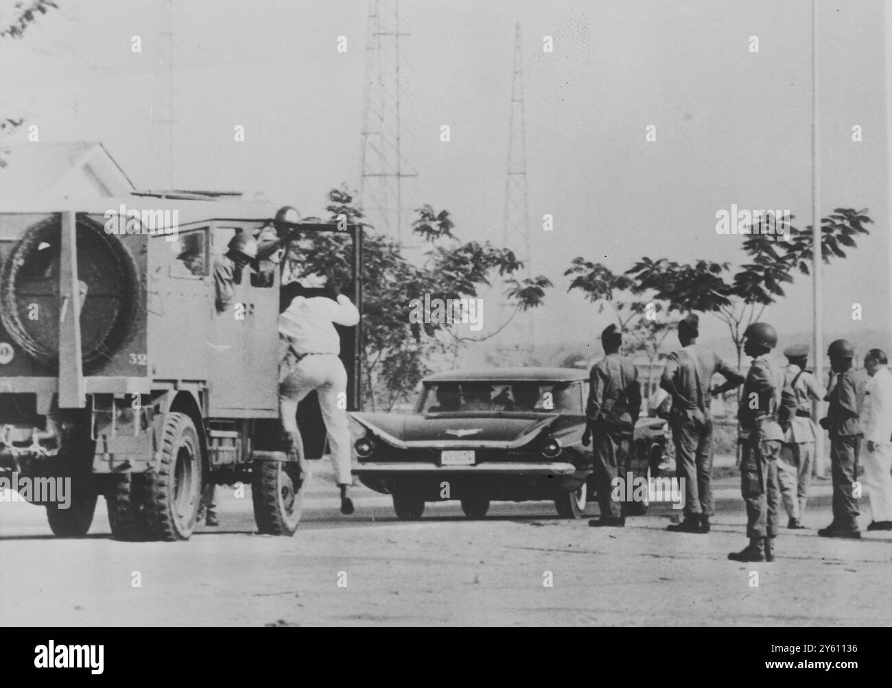 PATRICE LUMUMBA ARRESTED / 14 SEPTEMBER 1960 Stock Photo - Alamy