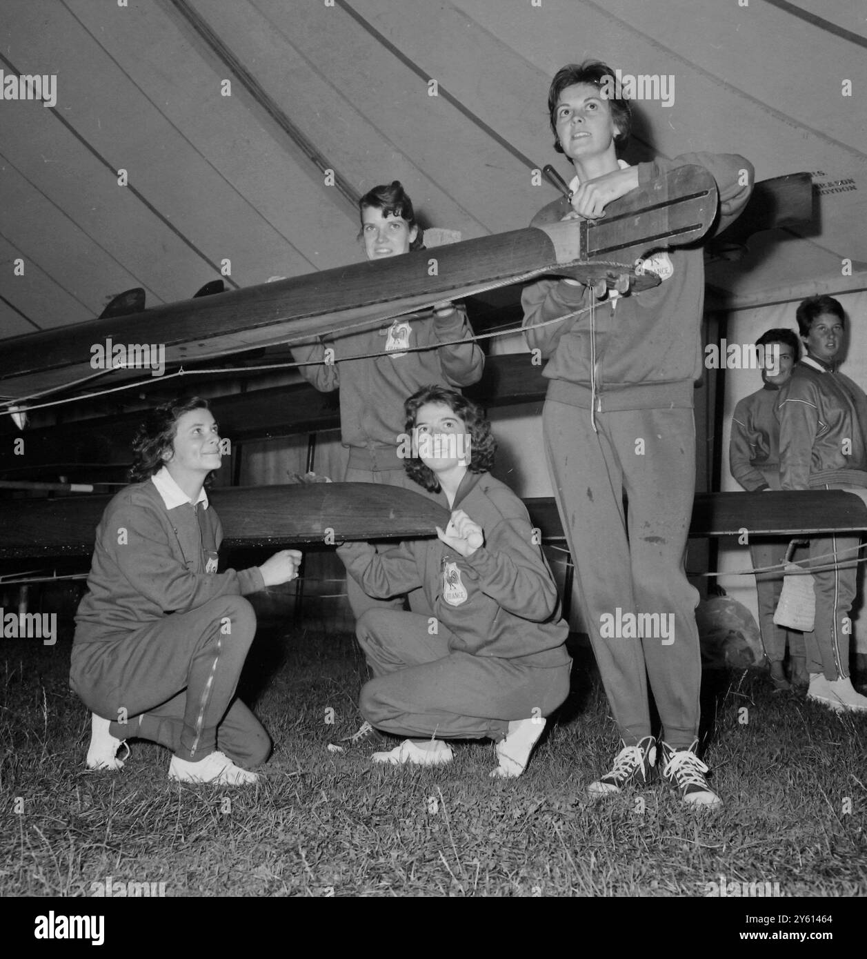 BOONE M FRENCH ROWING TEAM / 10 AUGUST 1960 Stock Photo - Alamy