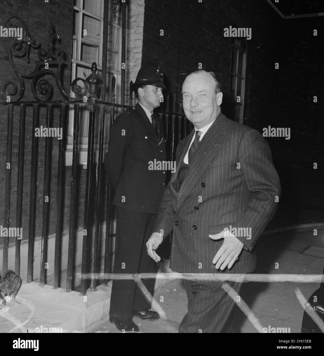 JOHN HARE MINISTER OF LABOUR / 28 JULY 1960 Stock Photo - Alamy