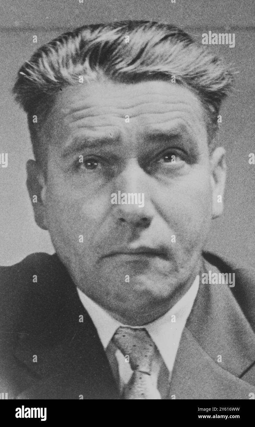 HEINZ HOFFMANN - GERMAN DEFENCE MINISTER / 18 JULY 1960 Stock Photo - Alamy