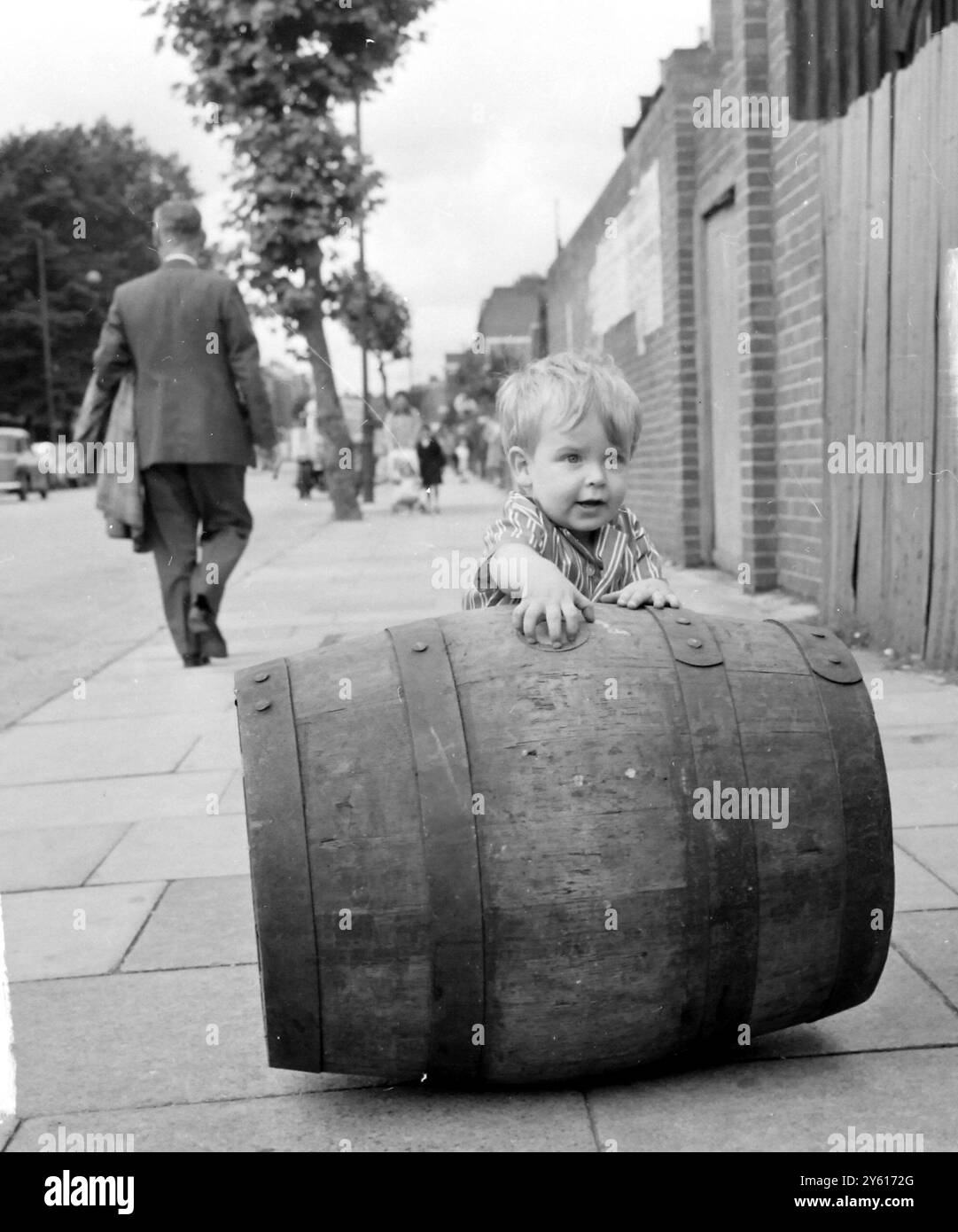 RICHARD SUGRUE - STRONGEST BABY IN THE WORLD 14 JULY 1960 Stock Photo ...
