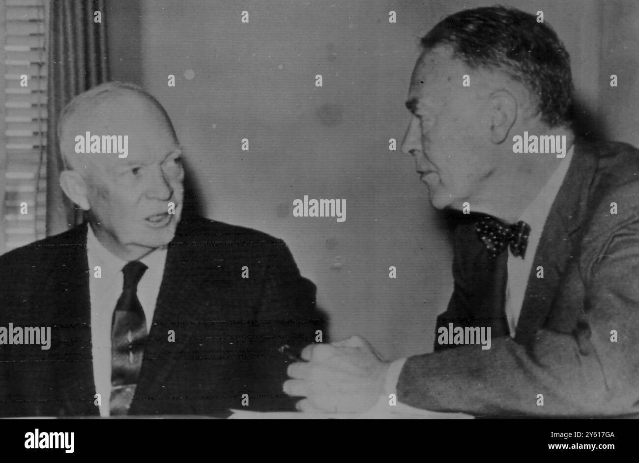 CHRISTIANHERTER WITH DWIGHT EISENHOWER MEETING RE CUBAN CRISIS / 11 ...