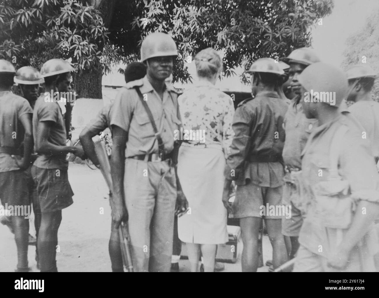 RIOTS MUTINOUS CONGO TROOPS SEARCH EUROPEAN CAR 10 JULY 1960 Stock ...